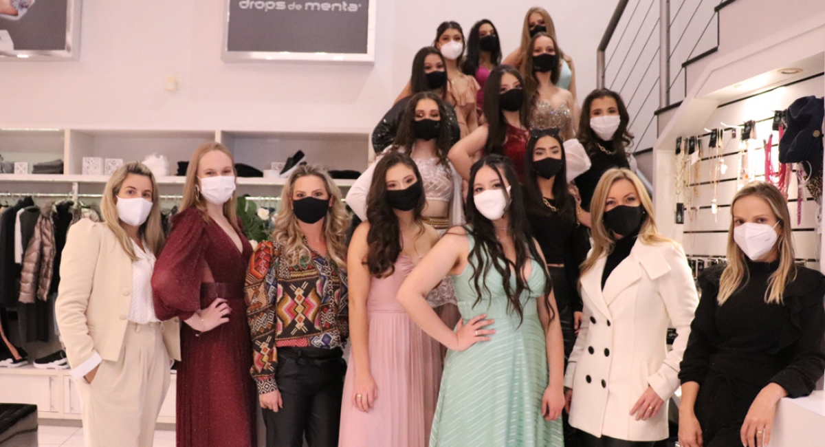 Debut Models: noite fashion para as debutantes - Recreio da Juventude
